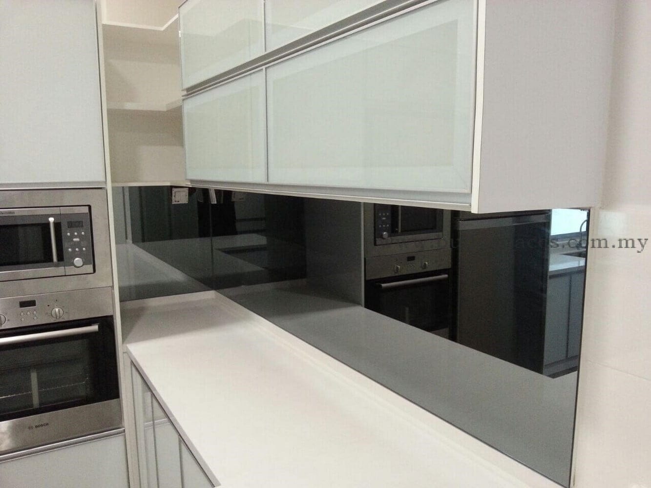 TOP 10 KITCHEN CABINET MATERIALS - BuildSpaces